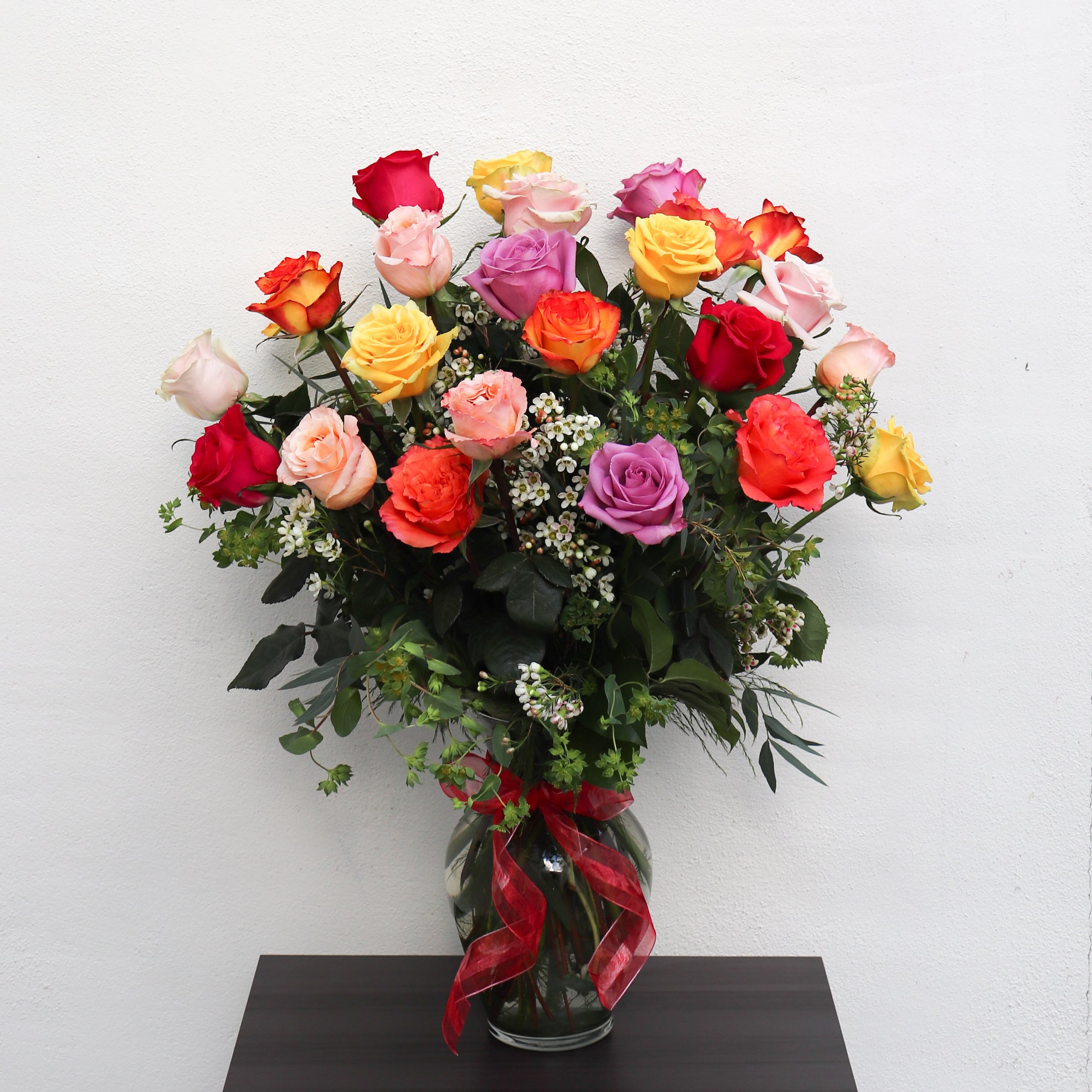2 Dozen Assorted Color Roses Arrangement | Floraltology